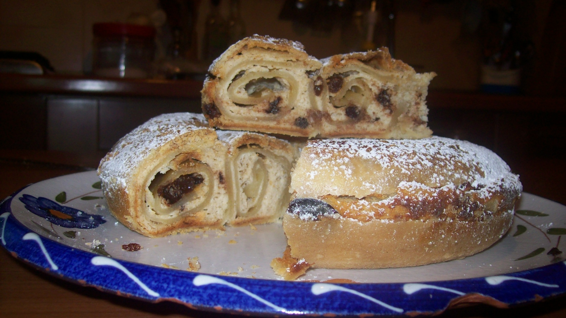 Lo strucolo di ricotta: la ricetta friulana del classico strudel