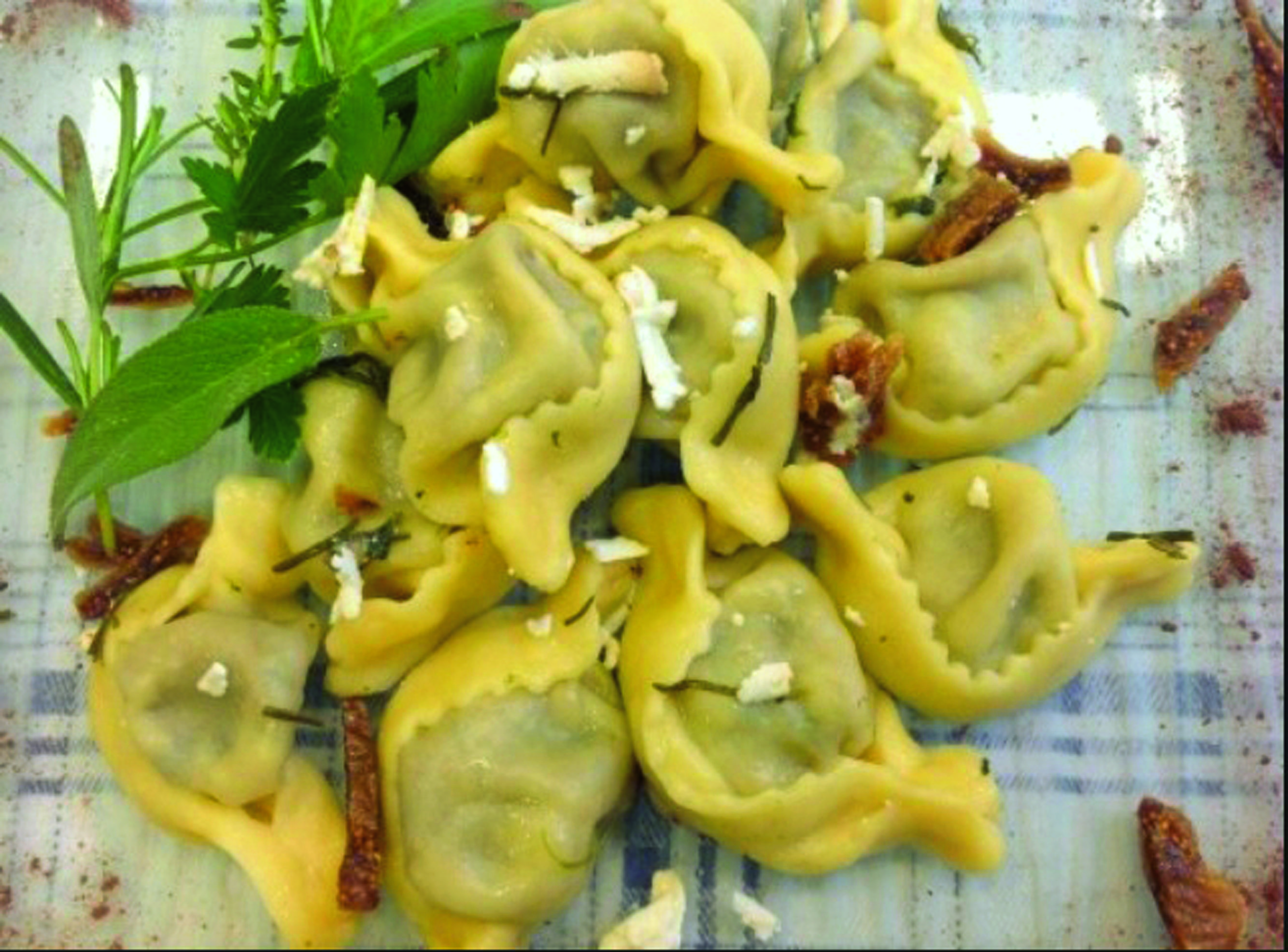 Cjarsons alle erbe, la ricetta in cui le erbe diventano le regine della ...