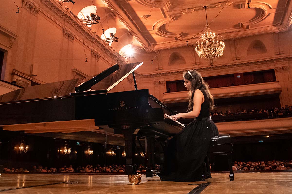 Ritorno a casa per Michelle Candotti, la giovane pianista per metà friulana