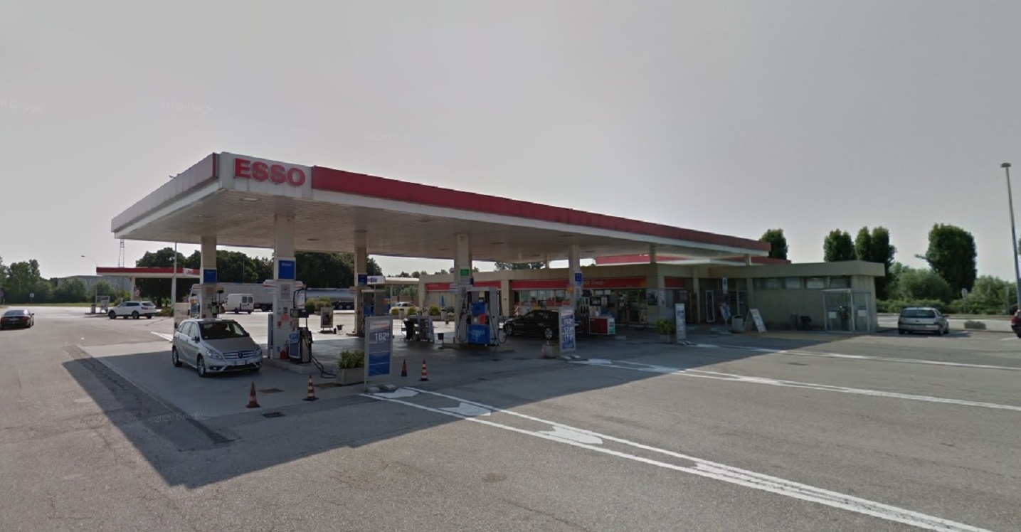 Il distributore di benzina più economico d’Italia sull’autostrada per ...