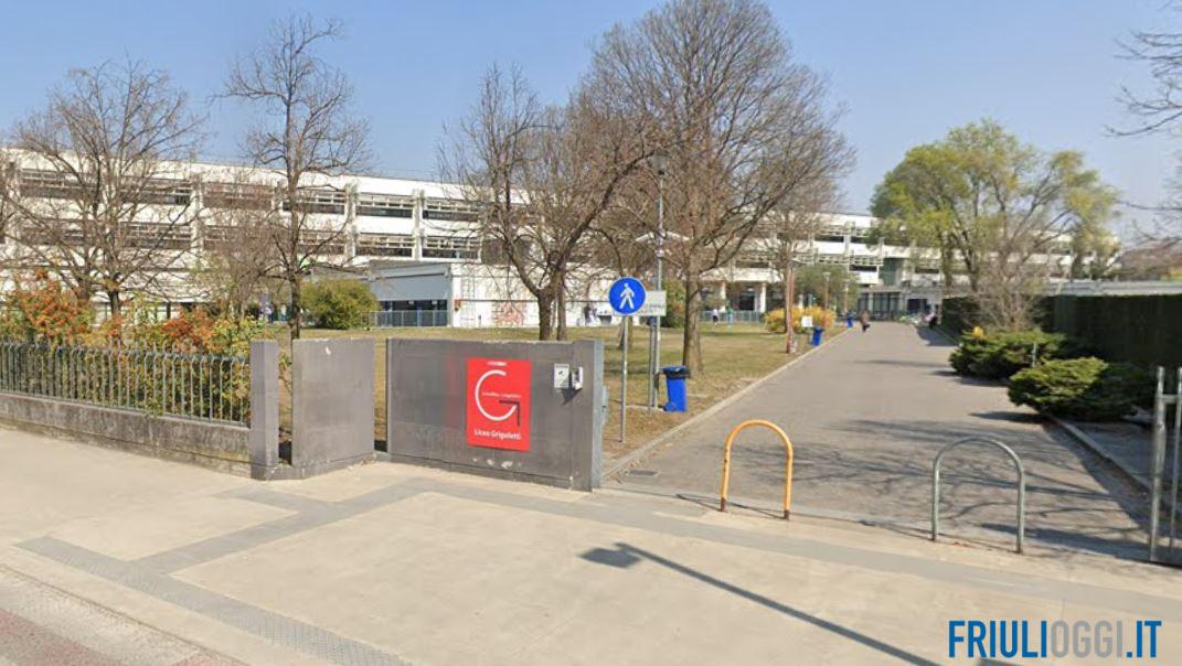 Pordenone, il liceo introduce bagni unisex e carriera alias
