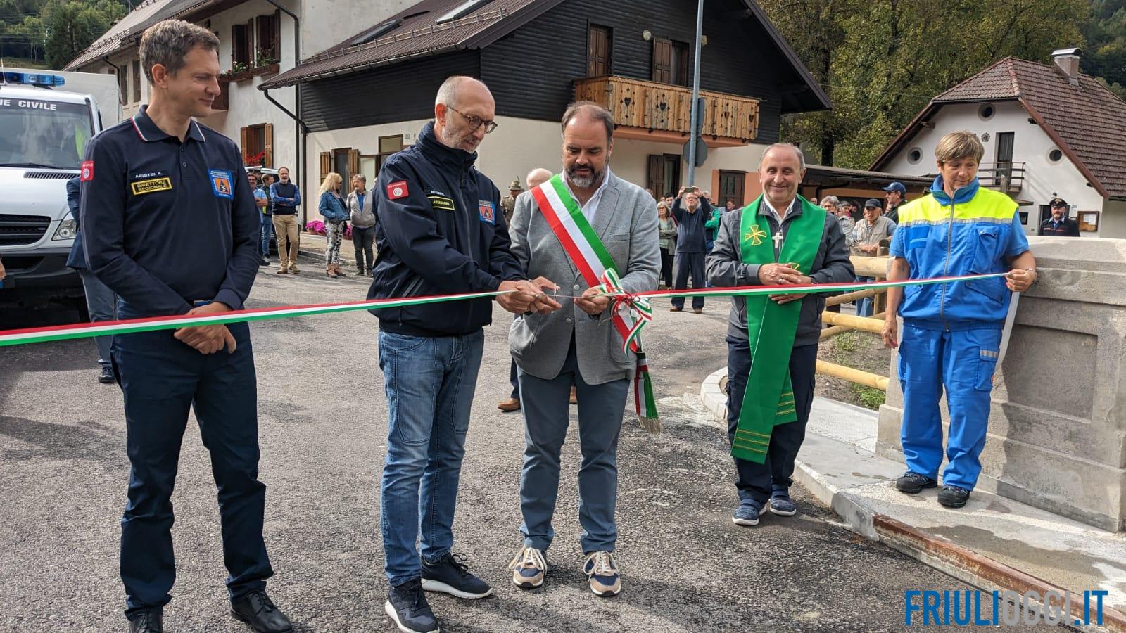 Taglio del nastro a Pontebba per il nuovo ponte di San Leopoldo
