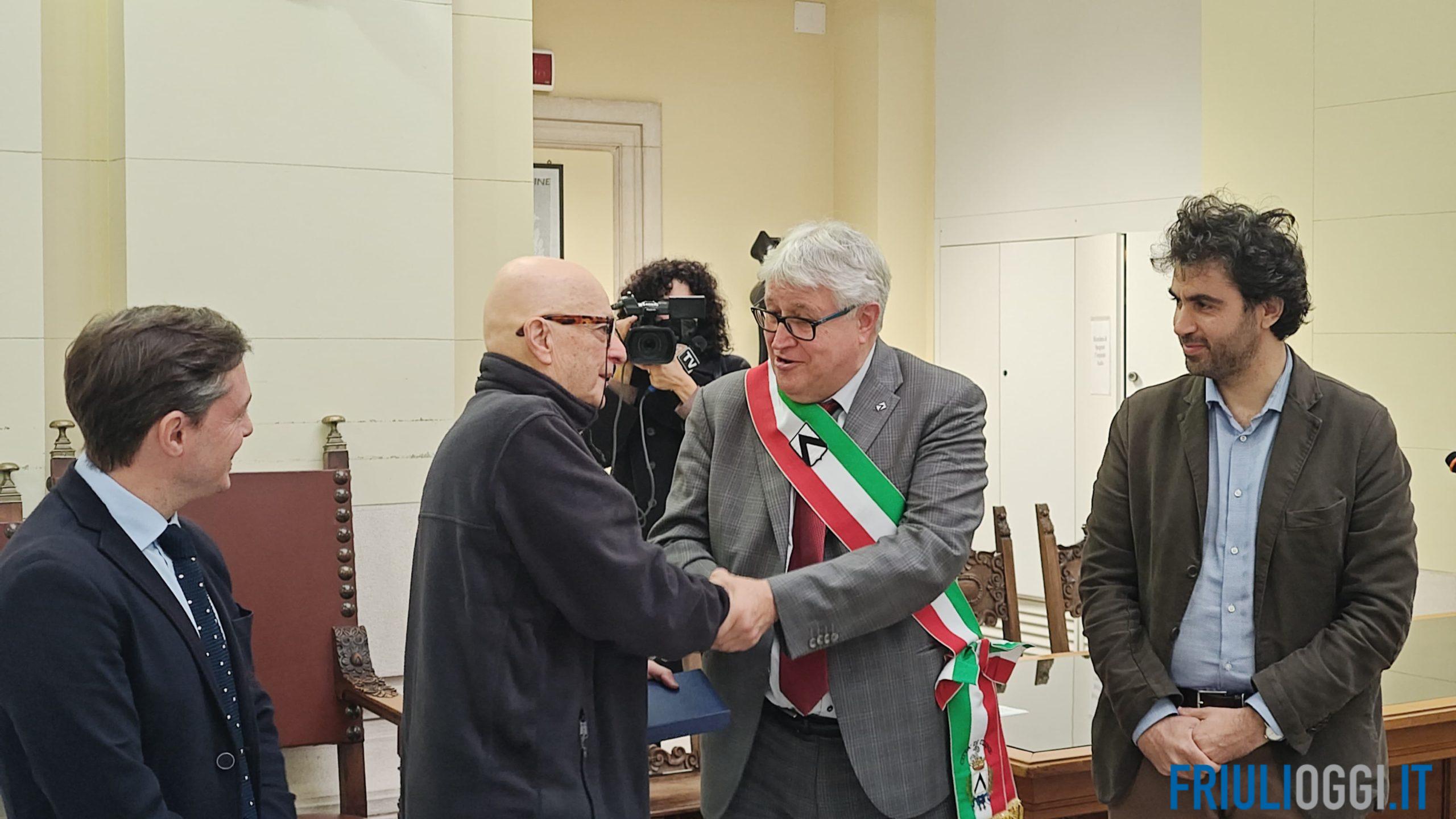 Il sigillo della città di Udine al musicista Andrea Centazzo