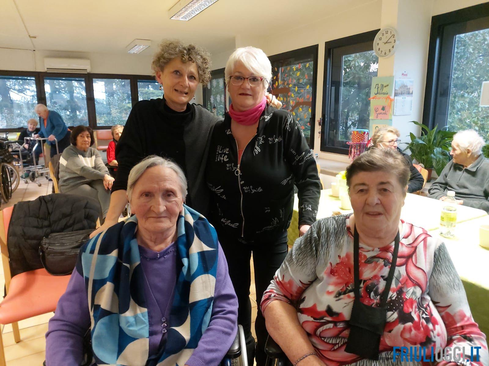 Carnevale speciale con Catine per gli anziani della Rsa di Gemona