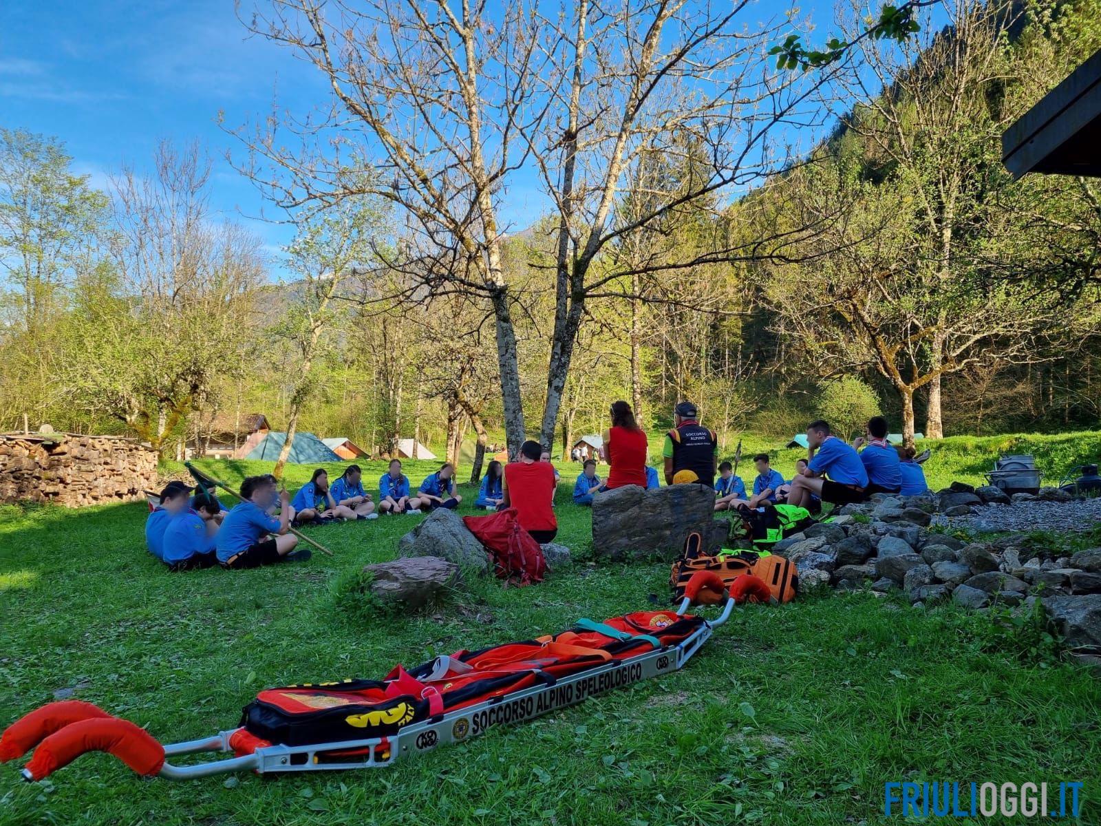 Il Soccorso Alpino "spiega" la montagna agli scout del Friuli