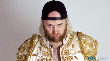 Il comico Eleazaro Rossi protagonista al castello di Udine